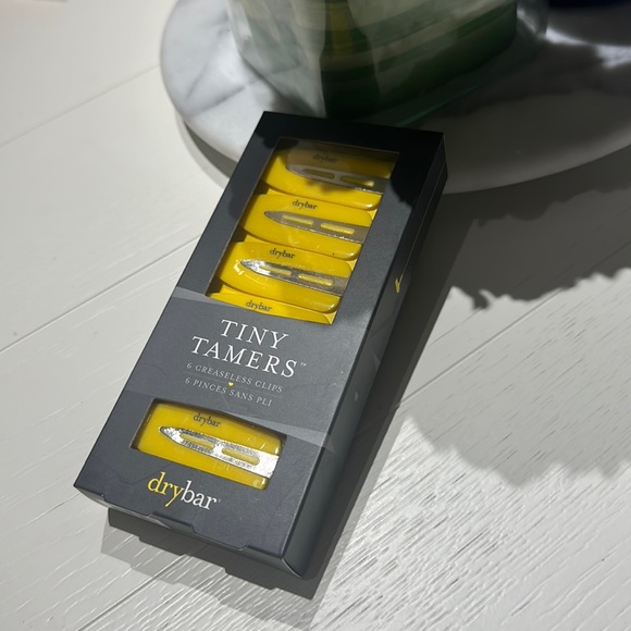Drybar | Hair | Tiny Tamers Creaseless Clips 6pk | Poshmark
